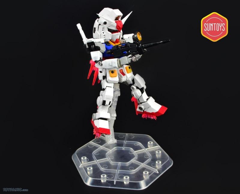 [SunToys] SD MG RX-78-2 Gundam Big Head RX-78-2 Original Color Edition ...
