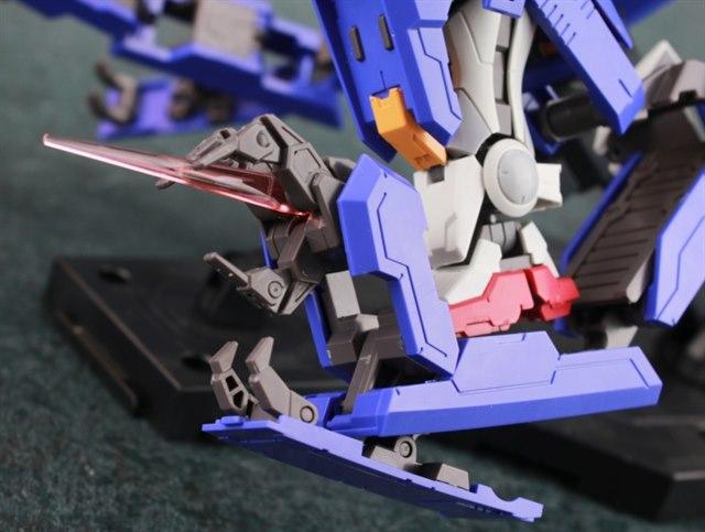 [Hobby Star] MG 1/100 Avalanche Exia - With LED Effect and Gimmick ...