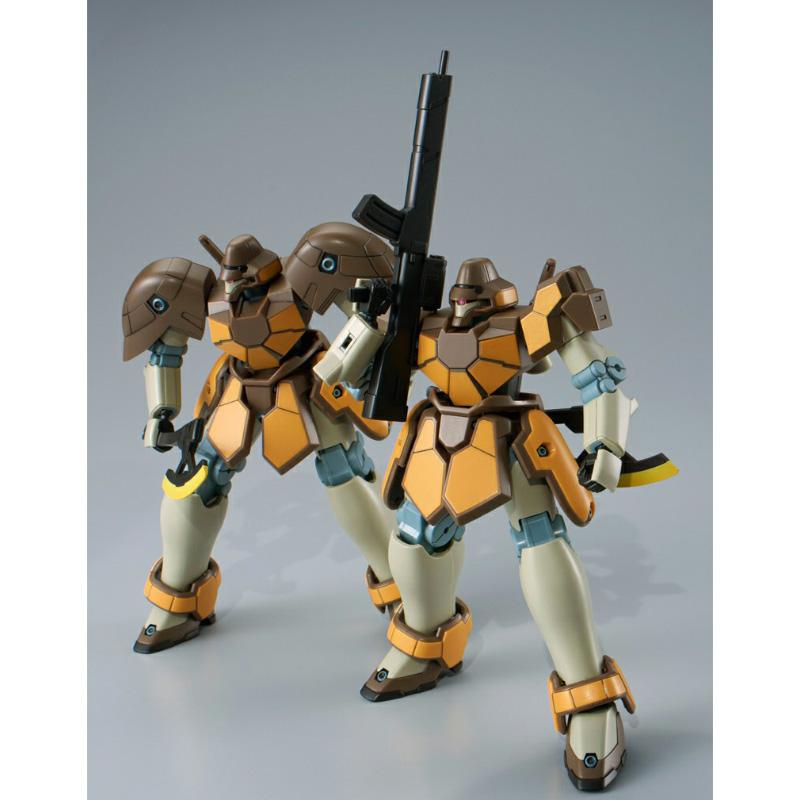 P-Bandai: HGAC 1/144 Maganac Corps Box of 36 Exclusive Model Kits ...